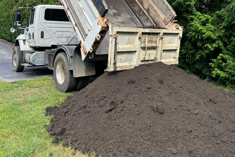 Premium Topsoil | Topsoil Plus | Lush Gardens | TJ BarkMulch